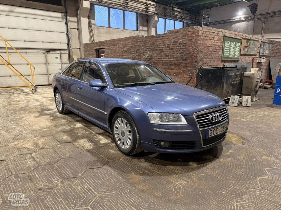 Zils Audi A8 2006 Naujoji Akmenė, ar dzinēja tilpumu 3.70 L un nobraukumu 583 tūkst. km par 2800 €, foto 3 vietnē AUTOMOTO.COM.LV