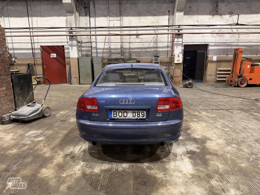Zils Audi A8 2006 Naujoji Akmenė, ar dzinēja tilpumu 3.70 L un nobraukumu 583 tūkst. km par 2800 €, foto 6 vietnē AUTOMOTO.COM.LV