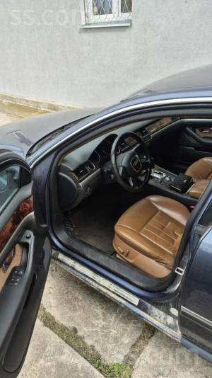 Zils Audi A8 2006 Rīga, ar dzinēja tilpumu 3.00 L un nobraukumu 440 tūkst. km par 4300 €, foto 8 vietnē AUTOMOTO.COM.LV