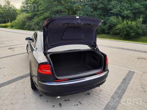 Blue Audi A8 2006 in Ventspils, with an engine capacity of 4.20 L and mileage of 388 thousand km for 4700 €, photo 14 on AUTOMOTO.COM.LV