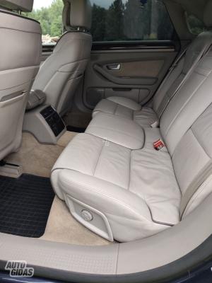 Blue Audi A8 2007 in Panevezys, with an engine capacity of 3.00 L and mileage of 318 thousand km for 4000 €, photo 11 on AUTOMOTO.COM.LV