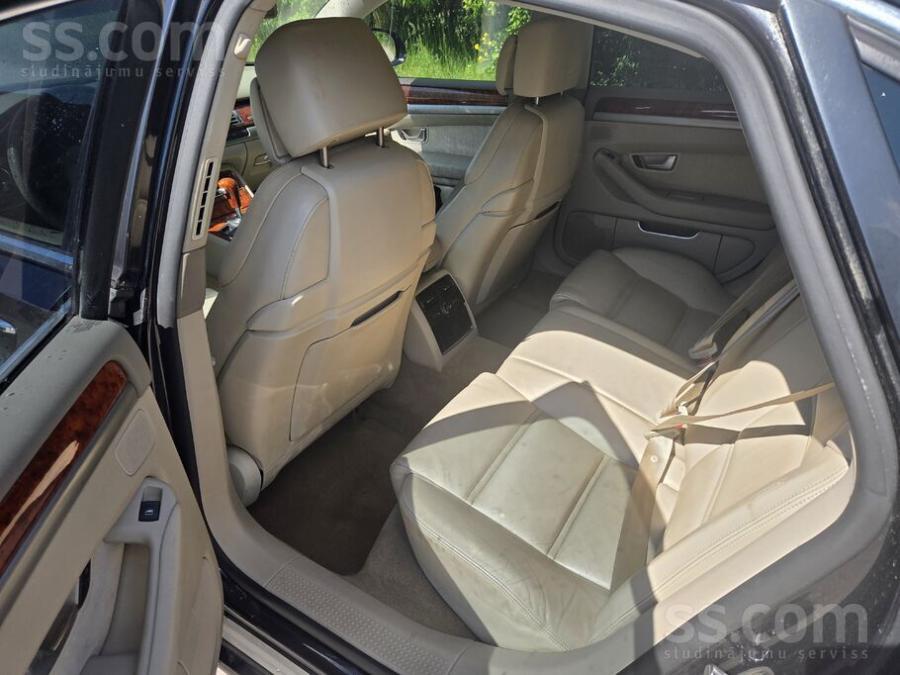 Blue Audi A8 2008 in Daugavpils, with an engine capacity of 3.00 L and mileage of 0 thousand km for 6490 €, photo 8 on AUTOMOTO.COM.LV