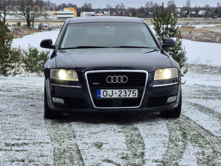Blue Audi A8 2010 in Riga, with an engine capacity of 3.00 L and mileage of 240 thousand km for 6200 €, photo 2 on AUTOMOTO.COM.LV