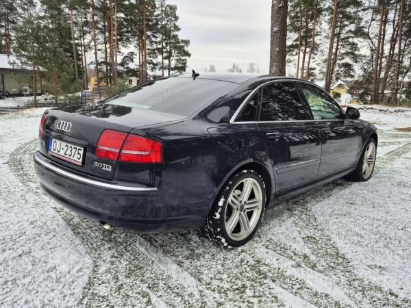 Blue Audi A8 2010 in Riga, with an engine capacity of 3.00 L and mileage of 240 thousand km for 6200 €, photo 6 on AUTOMOTO.COM.LV