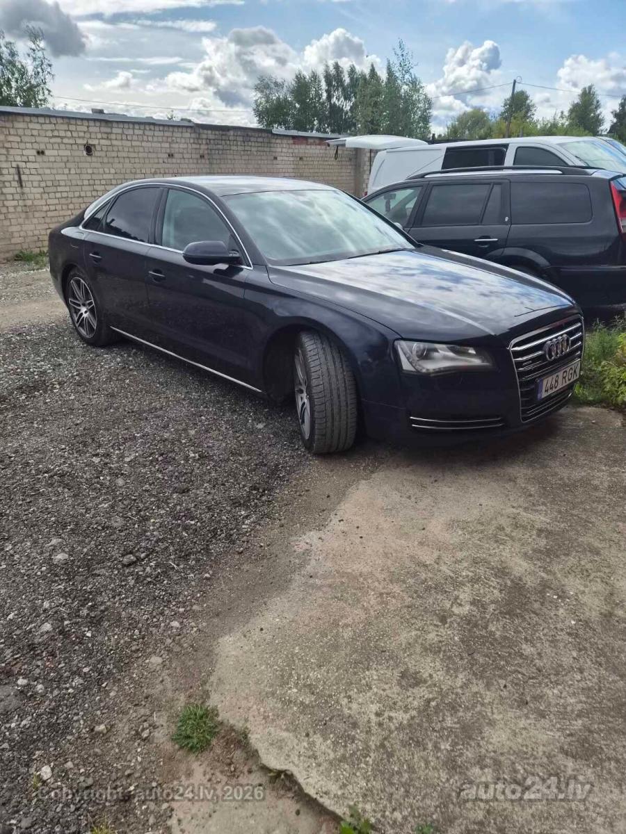 Zils Audi A8 2010 Tallina, ar dzinēja tilpumu 4.10 L un nobraukumu 0 tūkst. km par 14000 €, foto 1 vietnē AUTOMOTO.COM.LV
