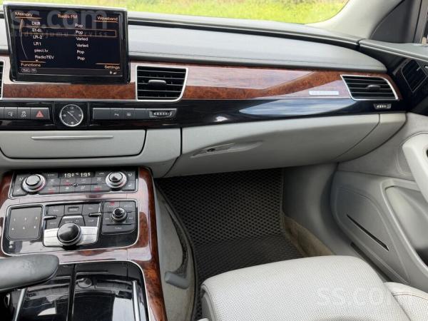 Audi A8 2011 Rēzekne vietnē Zils Audi A8 2011 Rēzekne, ar dzinēja tilpumu 3.00 L un nobraukumu 300 tūkst. km par 10500 €, foto 9 vietnē AUTOMOTO.COM.LV