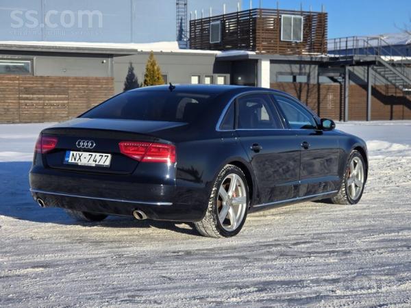 Blue Audi A8 2012 in Riga, with an engine capacity of 3.00 L and mileage of 270 thousand km for 13900 €, photo 9 on AUTOMOTO.COM.LV