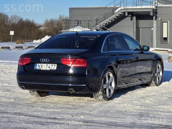 Blue Audi A8 2012 in Riga, with an engine capacity of 3.00 L and mileage of 270 thousand km for 13900 €, photo 10 on AUTOMOTO.COM.LV