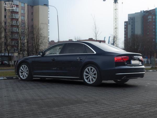 Blue Audi A8 2012 in Klaipeda, with an engine capacity of 4.10 L and mileage of 230 thousand km for 13000 €, photo 7 on AUTOMOTO.COM.LV