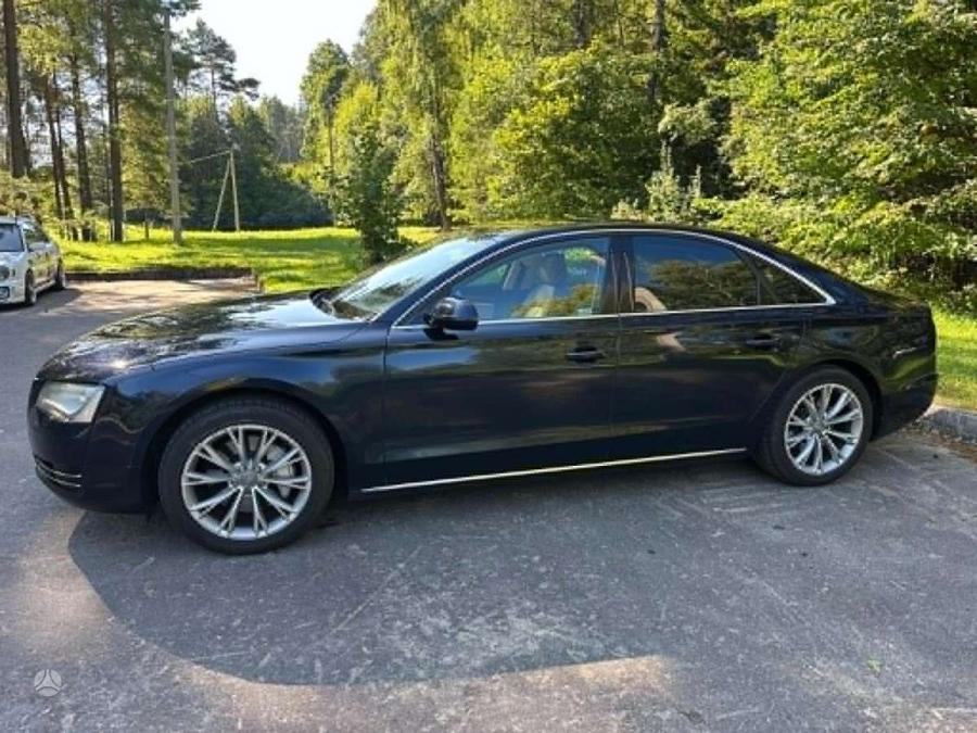 Zils Audi A8 2013 Viļņa, ar dzinēja tilpumu 3.00 L un nobraukumu 307 tūkst. km par 14500 €, foto 4 vietnē AUTOMOTO.COM.LV