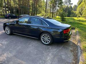 Zils Audi A8 2013 Viļņa, ar dzinēja tilpumu 3.00 L un nobraukumu 307 tūkst. km par 14500 €, foto 6 vietnē AUTOMOTO.COM.LV