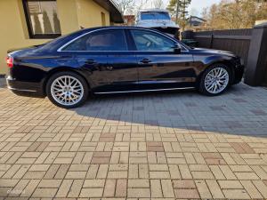 Zils Audi A8 2014 Tallina, ar dzinēja tilpumu 0.32 L un nobraukumu 271 tūkst. km par 18000 €, foto 15 vietnē AUTOMOTO.COM.LV