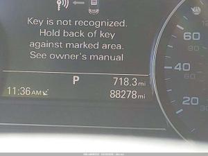 Blue Audi A8 2015 in Vilnius, with an engine capacity of 3.99 L and mileage of 142 thousand km for 10500 €, photo 14 on AUTOMOTO.COM.LV