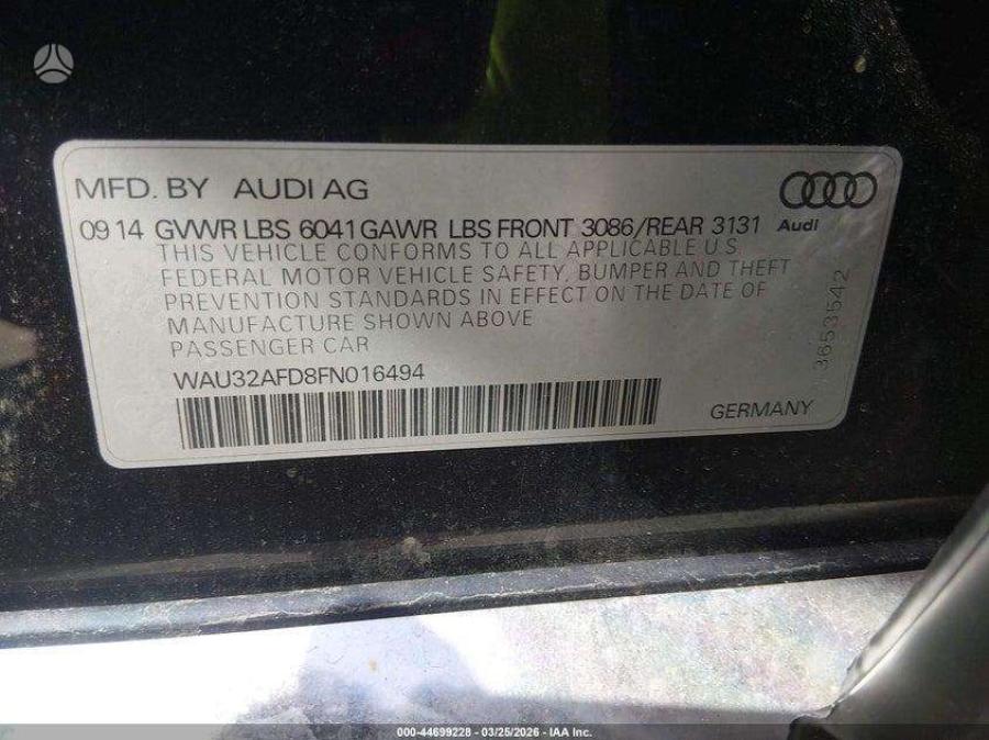 Blue Audi A8 2015 in Vilnius, with an engine capacity of 3.99 L and mileage of 142 thousand km for 10500 €, photo 17 on AUTOMOTO.COM.LV
