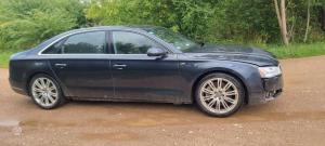 Blue Audi A8 2015 in Vilnius, with an engine capacity of 3.99 L and mileage of 142 thousand km for 10900 €, photo 5 on AUTOMOTO.COM.LV