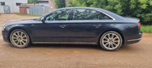 Blue Audi A8 2015 in Vilnius, with an engine capacity of 3.99 L and mileage of 142 thousand km for 10800 €, photo 9 on AUTOMOTO.COM.LV