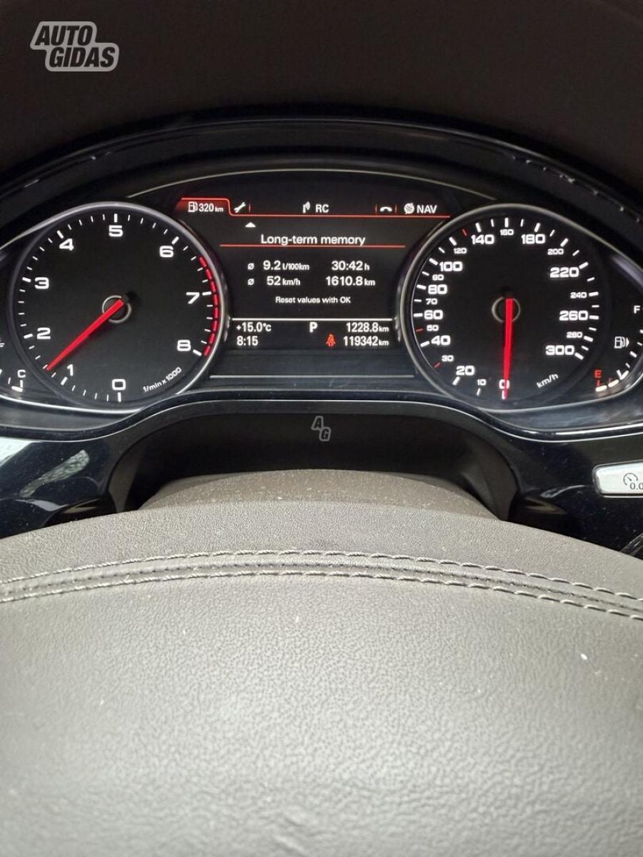 Zils Audi A8 2016 Viļņa, ar dzinēja tilpumu 3.00 L un nobraukumu 119 tūkst. km par 22000 €, foto 4 vietnē AUTOMOTO.COM.LV