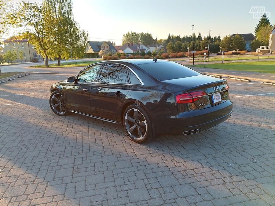 Blue Audi A8 2017 in Kelme, with an engine capacity of 3.00 L and mileage of 176 thousand km for 24000 €, photo 4 on AUTOMOTO.COM.LV