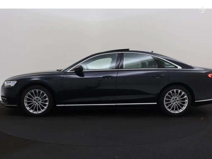 Zils Audi A8 2018 Šauļi, ar dzinēja tilpumu 2.97 L un nobraukumu 87 tūkst. km par 36500 €, foto 7 vietnē AUTOMOTO.COM.LV
