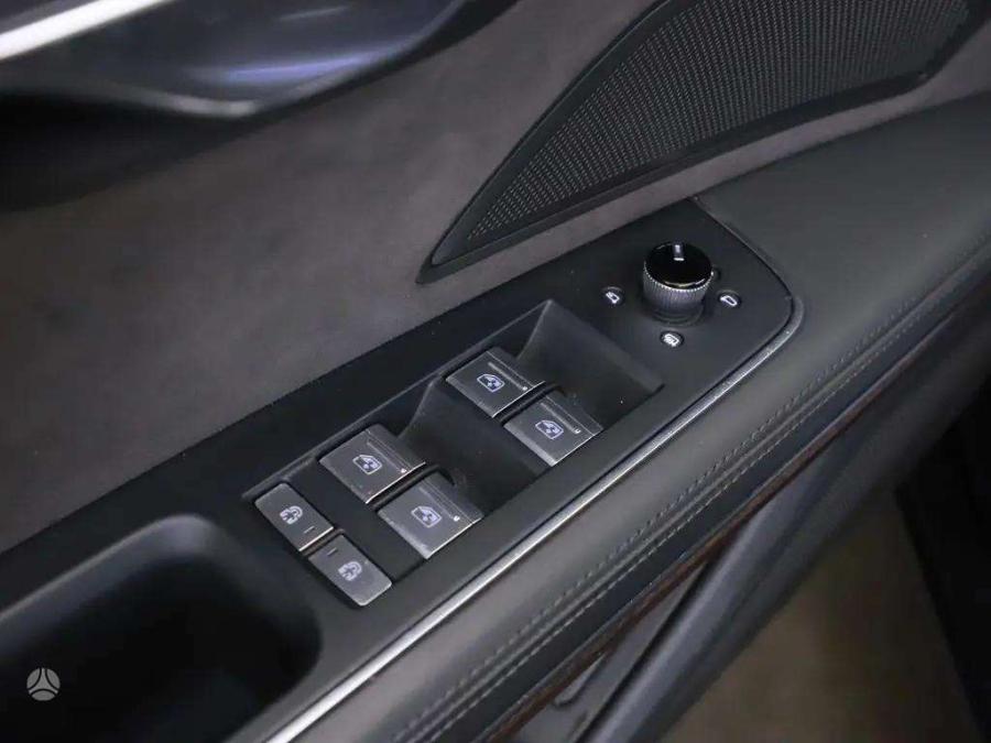 Zils Audi A8 2018 Šauļi, ar dzinēja tilpumu 2.97 L un nobraukumu 87 tūkst. km par 36500 €, foto 26 vietnē AUTOMOTO.COM.LV