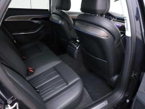 Zils Audi A8 2018 Šauļi, ar dzinēja tilpumu 2.97 L un nobraukumu 87 tūkst. km par 36500 €, foto 28 vietnē AUTOMOTO.COM.LV