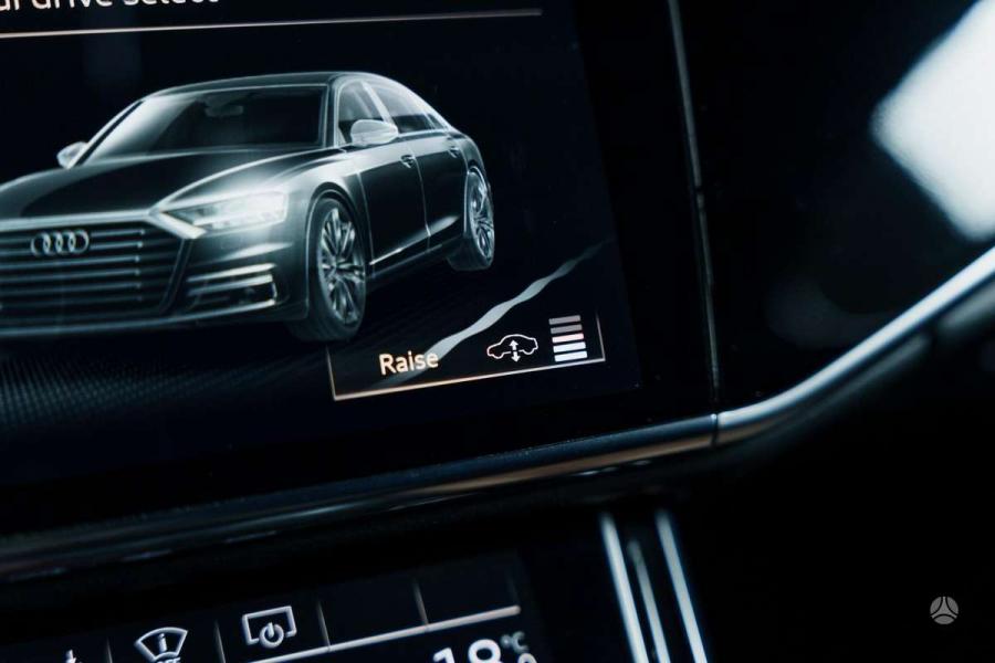 Zils Audi A8 2018 Viļņa, ar dzinēja tilpumu 2.97 L un nobraukumu 174 tūkst. km par 33999 €, foto 30 vietnē AUTOMOTO.COM.LV