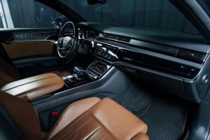 Zils Audi A8 2018 Viļņa, ar dzinēja tilpumu 2.97 L un nobraukumu 174 tūkst. km par 33999 €, foto 34 vietnē AUTOMOTO.COM.LV