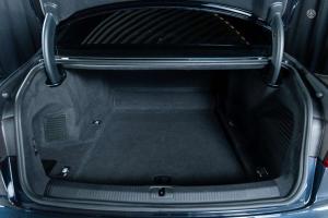 Zils Audi A8 2018 Viļņa, ar dzinēja tilpumu 2.97 L un nobraukumu 174 tūkst. km par 33999 €, foto 40 vietnē AUTOMOTO.COM.LV