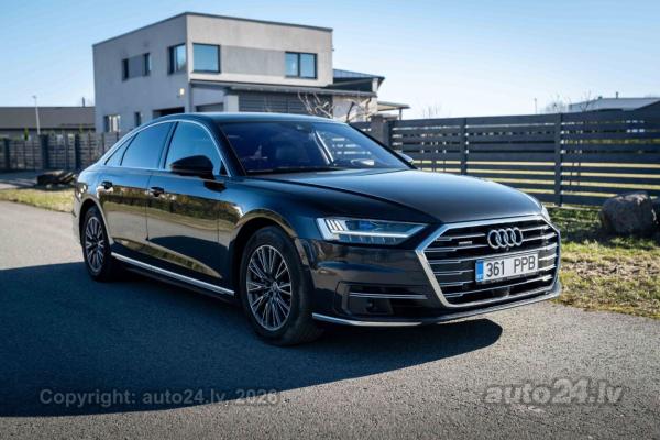 Zils Audi A8 2019 Tallina, ar dzinēja tilpumu 3.00 L un nobraukumu 319 tūkst. km par 29900 €, foto 1 vietnē AUTOMOTO.COM.LV