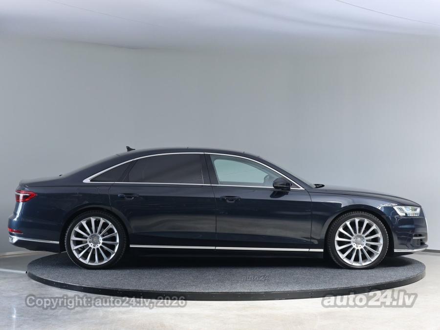 Zils Audi A8 2019 Tallina, ar dzinēja tilpumu 3.00 L un nobraukumu 100 tūkst. km par 44900 €, foto 7 vietnē AUTOMOTO.COM.LV