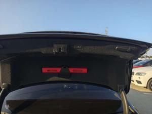 Blue Audi A8 2019 in Taurage, with an engine capacity of 2.97 L and mileage of 219 thousand km for 29900 €, photo 24 on AUTOMOTO.COM.LV