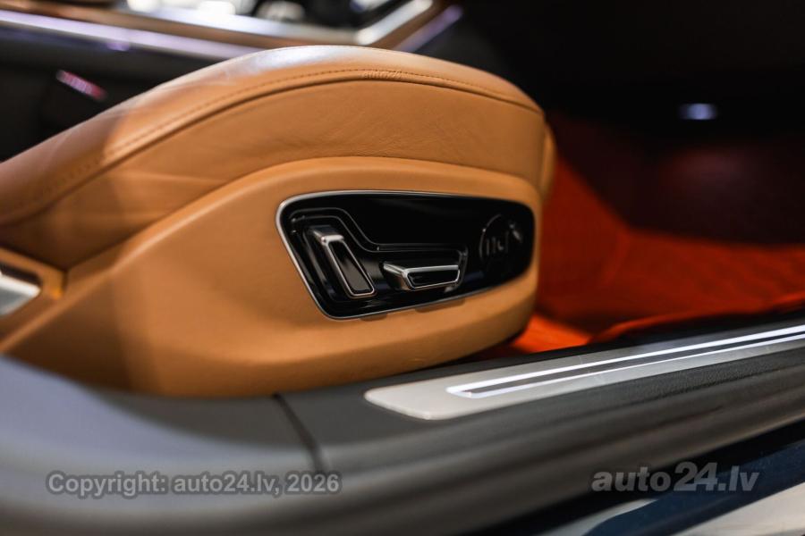 Blue Audi A8 2019 in Tallinn, with an engine capacity of 3.00 L and mileage of 0 thousand km for 42750 €, photo 28 on AUTOMOTO.COM.LV