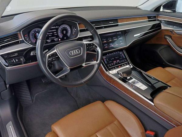 Blue Audi A8 2019 in Tallinn, with an engine capacity of 2.97 L and mileage of 100 thousand km for 44900 €, photo 11 on AUTOMOTO.COM.LV