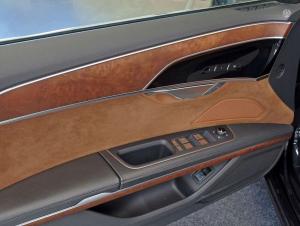Blue Audi A8 2019 in Tallinn, with an engine capacity of 2.97 L and mileage of 100 thousand km for 44900 €, photo 12 on AUTOMOTO.COM.LV