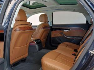 Blue Audi A8 2019 in Tallinn, with an engine capacity of 2.97 L and mileage of 100 thousand km for 44900 €, photo 13 on AUTOMOTO.COM.LV