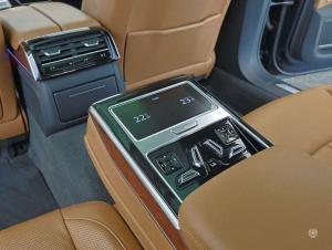 Blue Audi A8 2019 in Tallinn, with an engine capacity of 2.97 L and mileage of 100 thousand km for 44900 €, photo 17 on AUTOMOTO.COM.LV