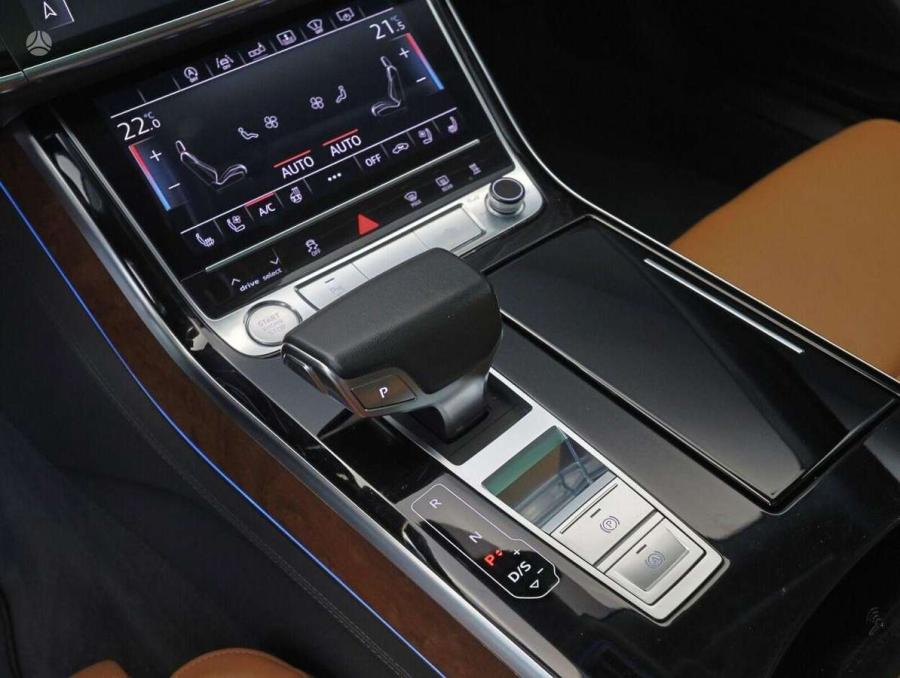 Blue Audi A8 2019 in Tallinn, with an engine capacity of 2.97 L and mileage of 100 thousand km for 44900 €, photo 22 on AUTOMOTO.COM.LV