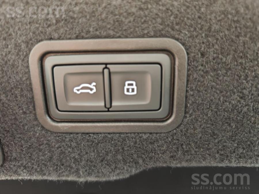 Zils Audi A8 2022 Tallina, ar dzinēja tilpumu 3.00 L un nobraukumu 74 tūkst. km par 51500 €, foto 14 vietnē AUTOMOTO.COM.LV