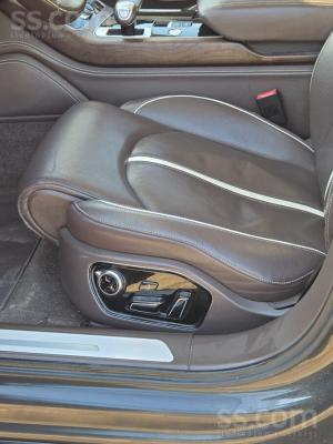 Brown Audi A8 2011 in Daugavpils, with an engine capacity of 3.00 L and mileage of 270 thousand km for 14500 €, photo 7 on AUTOMOTO.COM.LV