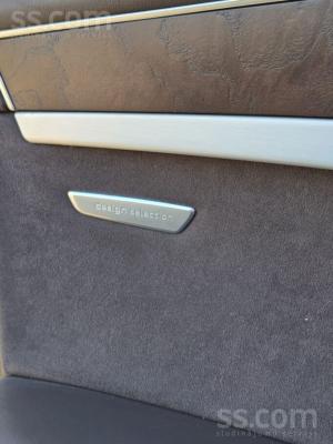 Brown Audi A8 2011 in Daugavpils, with an engine capacity of 3.00 L and mileage of 270 thousand km for 14500 €, photo 8 on AUTOMOTO.COM.LV