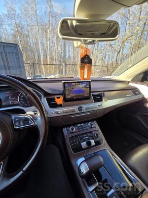 Brown Audi A8 2011 in Daugavpils, with an engine capacity of 3.00 L and mileage of 270 thousand km for 14500 €, photo 10 on AUTOMOTO.COM.LV