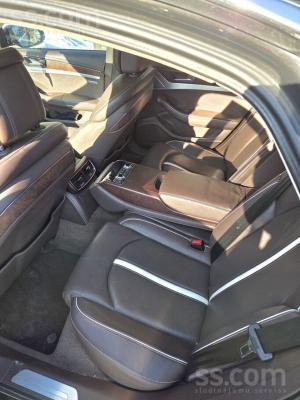 Brown Audi A8 2011 in Daugavpils, with an engine capacity of 3.00 L and mileage of 270 thousand km for 14500 €, photo 14 on AUTOMOTO.COM.LV