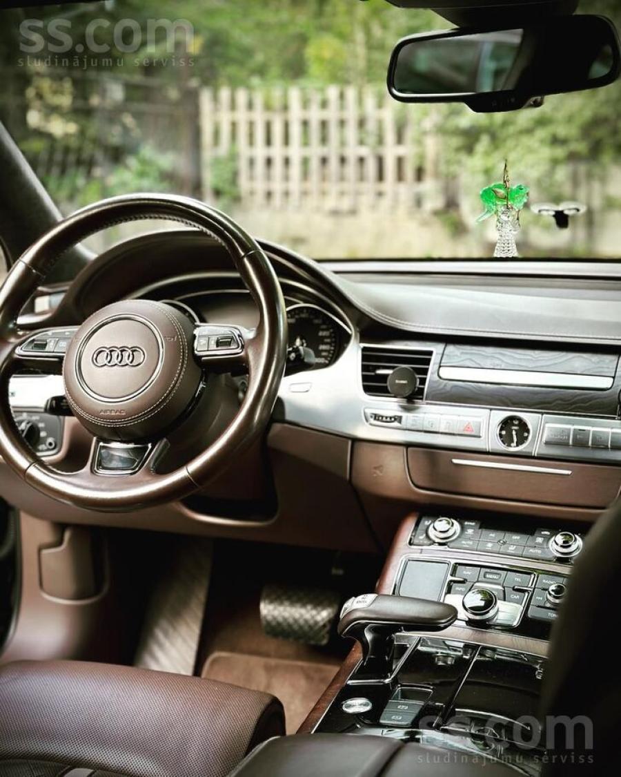 Brūns Audi A8 2012 Rīga, ar dzinēja tilpumu 4.20 L un nobraukumu 309 tūkst. km par 19000 €, foto 20 vietnē AUTOMOTO.COM.LV