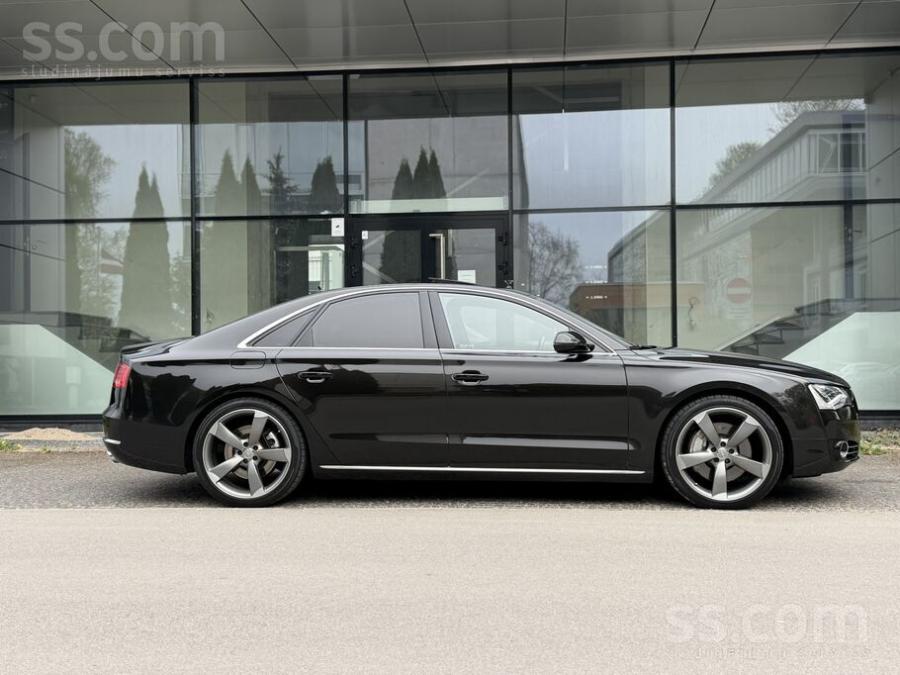 Brūns Audi A8 2012 Rīga, ar dzinēja tilpumu 4.20 L un nobraukumu 309 tūkst. km par 18000 €, foto 9 vietnē AUTOMOTO.COM.LV