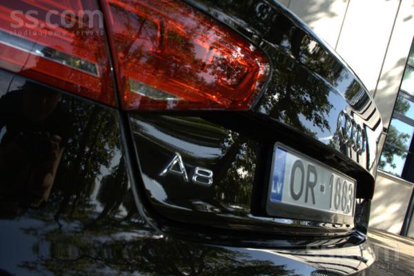 Brown Audi A8 2012 in Tukums, with an engine capacity of 3.00 L and mileage of 309 thousand km for 13990 €, photo 8 on AUTOMOTO.COM.LV