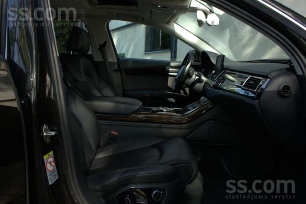 Brown Audi A8 2012 in Tukums, with an engine capacity of 3.00 L and mileage of 309 thousand km for 13990 €, photo 9 on AUTOMOTO.COM.LV