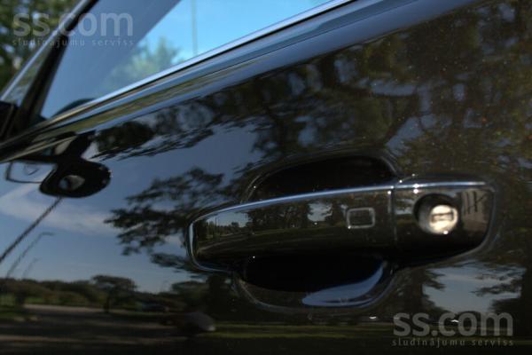 Brown Audi A8 2012 in Tukums, with an engine capacity of 3.00 L and mileage of 309 thousand km for 13990 €, photo 11 on AUTOMOTO.COM.LV