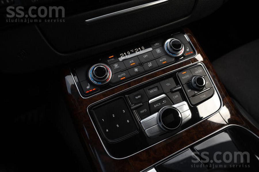 Brūns Audi A8 2013 Jelgava, ar dzinēja tilpumu 3.00 L un nobraukumu 262 tūkst. km par 17500 €, foto 15 vietnē AUTOMOTO.COM.LV