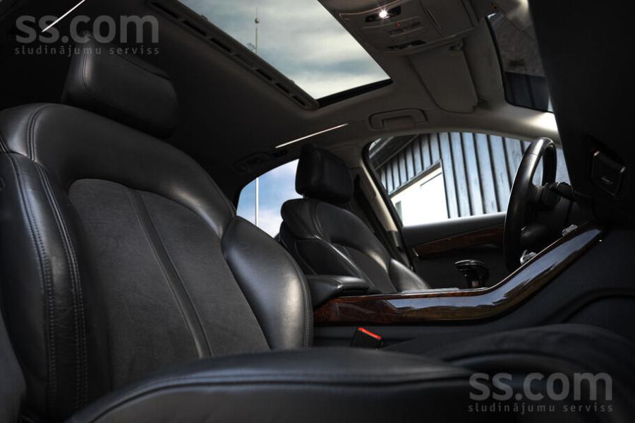 Brūns Audi A8 2013 Jelgava, ar dzinēja tilpumu 3.00 L un nobraukumu 262 tūkst. km par 17500 €, foto 26 vietnē AUTOMOTO.COM.LV