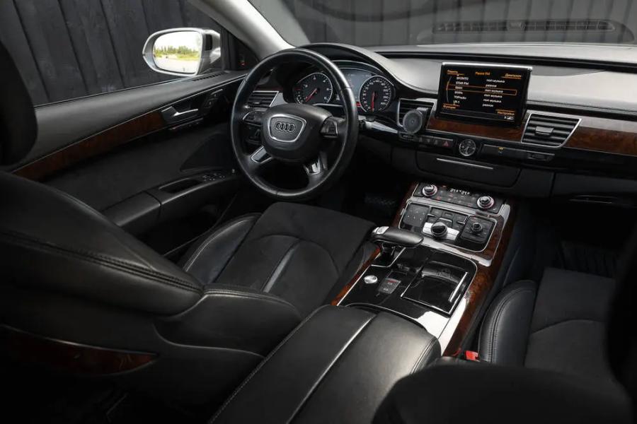 Brūns Audi A8 2013 Jelgava, ar dzinēja tilpumu 3.00 L un nobraukumu 262 tūkst. km par 15900 €, foto 9 vietnē AUTOMOTO.COM.LV